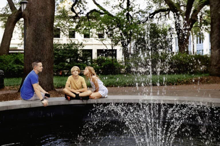 Savannah Walking Tour • Vacation Script