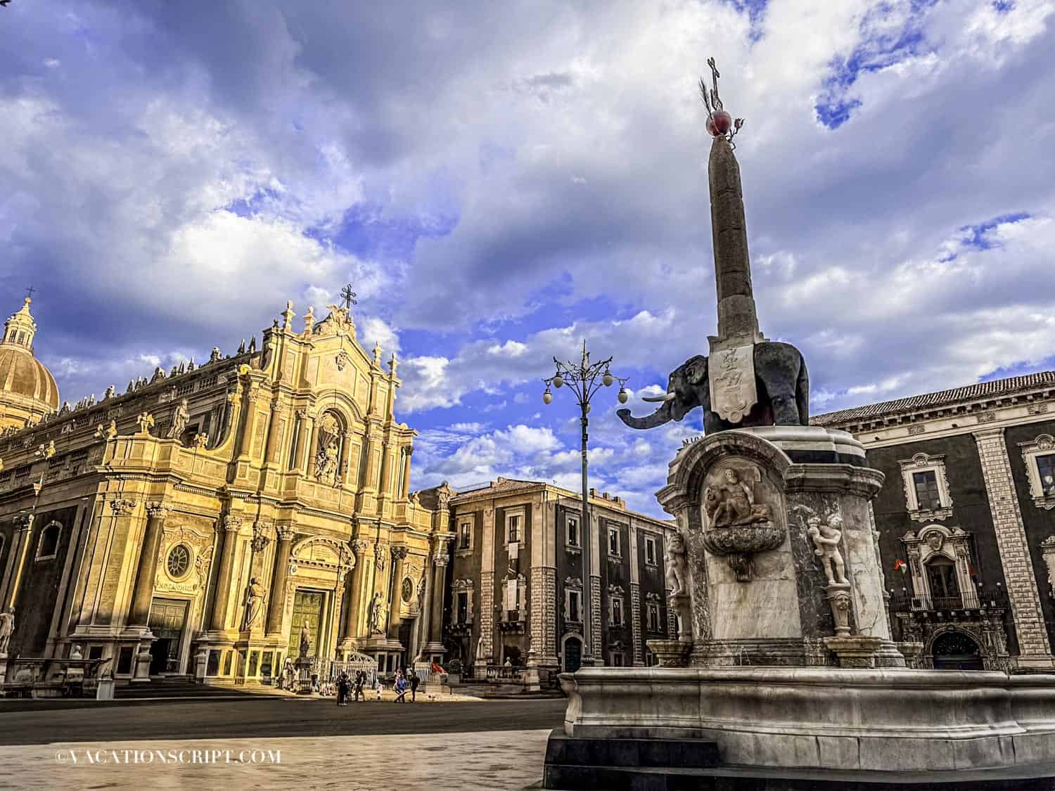 Gritty, Stunning & Raw: 20 Things to See in Catania You Need to ...